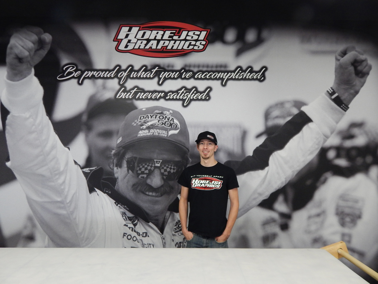 Horejsi Graphics moves downtown | News, Sports, Jobs - The Journal